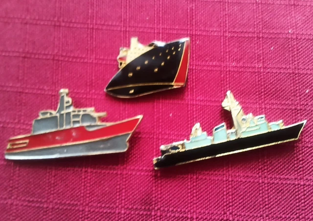 PINS 3 PINS Bateaux/ Marine National /Bateau de Guerre /Paquebot EUR 5,00 - PicClick FR