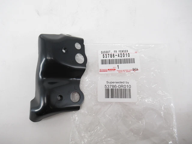 GENUINE OEM TOYOTA 53786-0R010 Driver LH Front Fender Gusset 2019-2021 ...