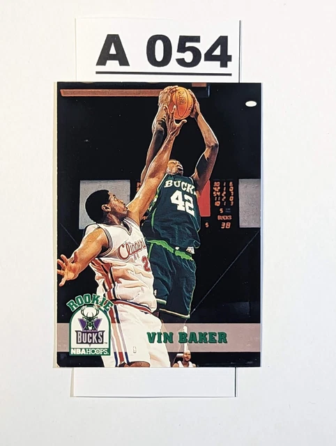 ROOKIE 1994 NBA Hoops MILWAUKEE BUCKS Vin Baker Card #363 A054 $1.99 ...