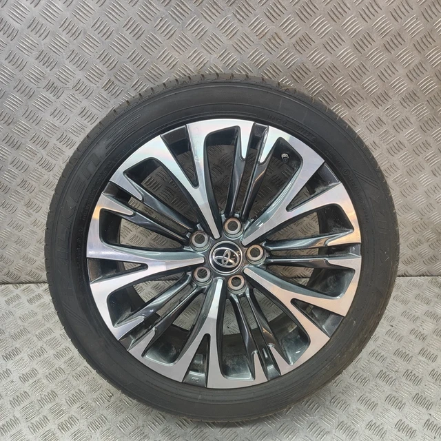 TOYOTA YARIS CROSS XP210 Alloy Wheel Set 42611-0DK90 2023 31967224 £ ...