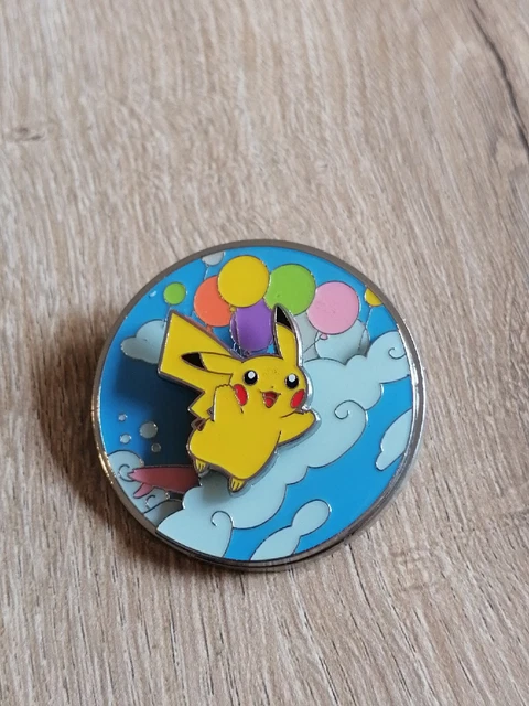 PINS PIN'S PIKACHU volant Coffret Cartes Pokemon 25 ans célébration ...