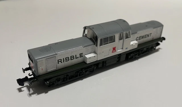 EFE RAIL E84507 Class 17 'Clayton' 8568 Ribble Cement white N Gauge ...