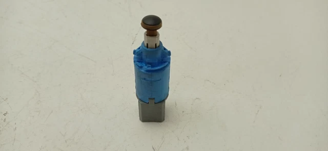 8200168239B INTERRUPTEUR POUR RENAULT MEGANE II BERLINA 3P * 96692 EUR ...