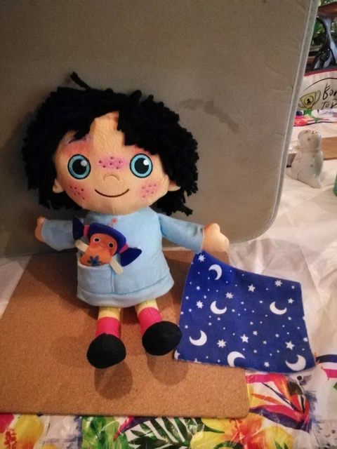 CBEEBIES TALKING MOON and Me Plush Soft Toy - Pepi Nana and Little Nana ...