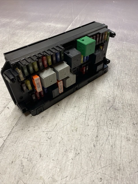 MERCEDES S212 W212 E-Klasse Sicherungskasten SAM Steuergerät Modul A2129007104 EUR 84,99 ...