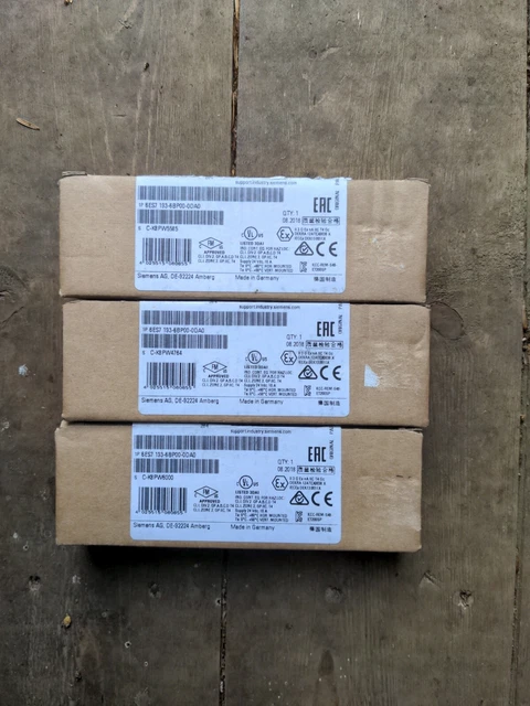 SIEMENS SIMATIC ET 200SP Base unit Module (6ES7193-6BP00-0DA1) 3 off ...
