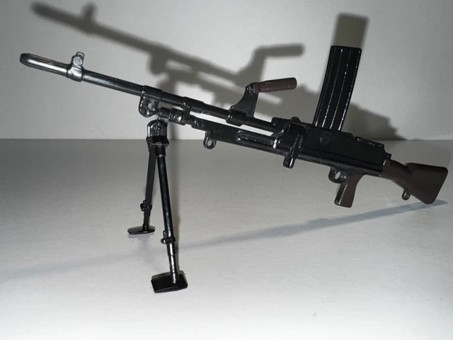 VINTAGE ACTION MAN - BREN L4A4 LIGHT MACHINE GUN equipment centre ...