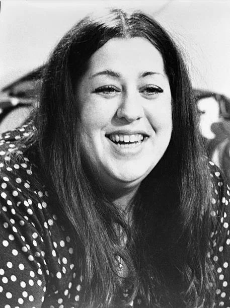SINGER CASS ELLIOT poses for a portrait circa 1970 Old Photo EUR 6,72 ...
