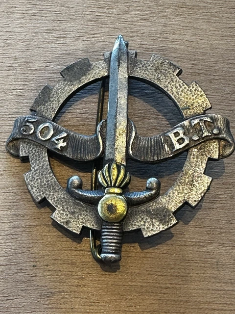 INSIGNE MILITAIRE – 504e Bataillon du Train – Drago Paris – Guerre d ...
