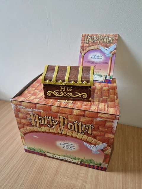 HARRY POTTER ROYAL Doulton Figurine Hermione's Trunk Boxed COA Small ...