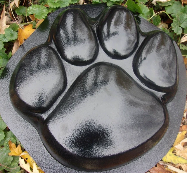 DOG PAW PRINT stepping stone mold 12"x12"x2" pro grip slightly textured ...
