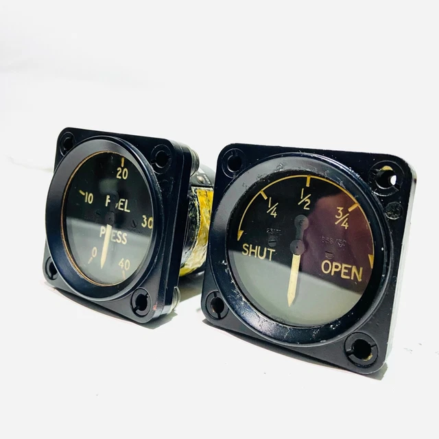 PAIR OF SMITHS Desynn Indicators, Vintage RAF Gauges From Same Aircraft ...