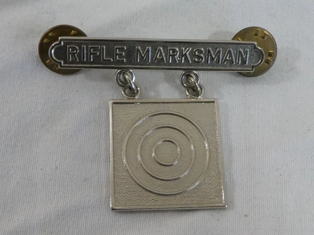 VTG USMC MARINE Corps Rifle Marksman Badge Medal Award GI UT Military ...