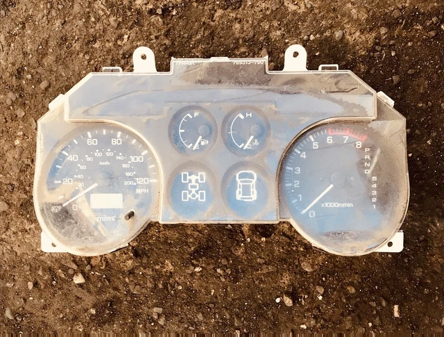 2003 MITSUBISHI MONTERO Gauge Instrument Cluster Tach Speedometer ...