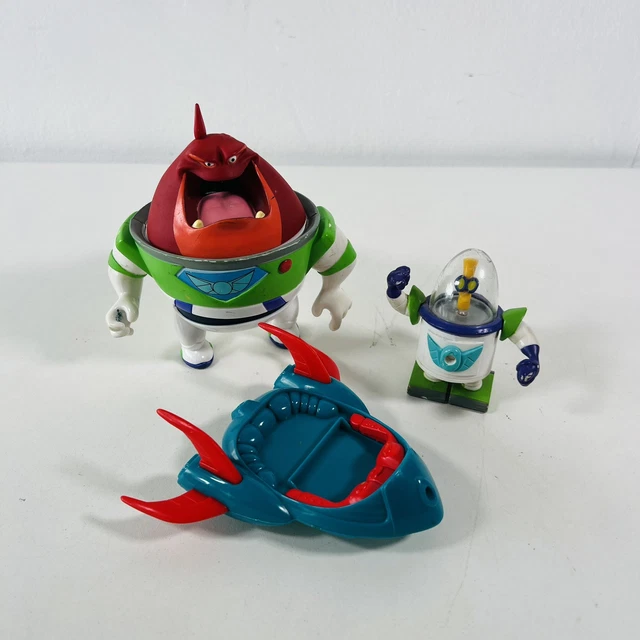 BUZZ LIGHTYEAR OF Star Command BOOSTER Rockin' Rockets + XR Figure ...
