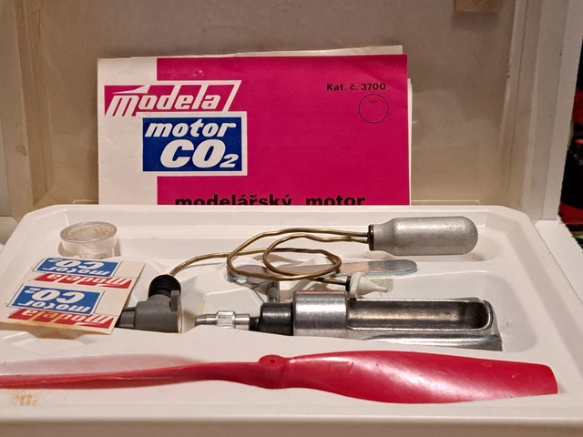 CO2 AIRCRAFT ENGINE in box £25.00 - PicClick UK