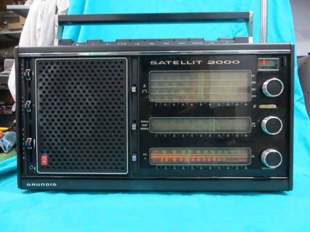 GRUNDIG RADIO MOD. 2000s SATELLITE - 1970S Multiband Radio £141.85 ...