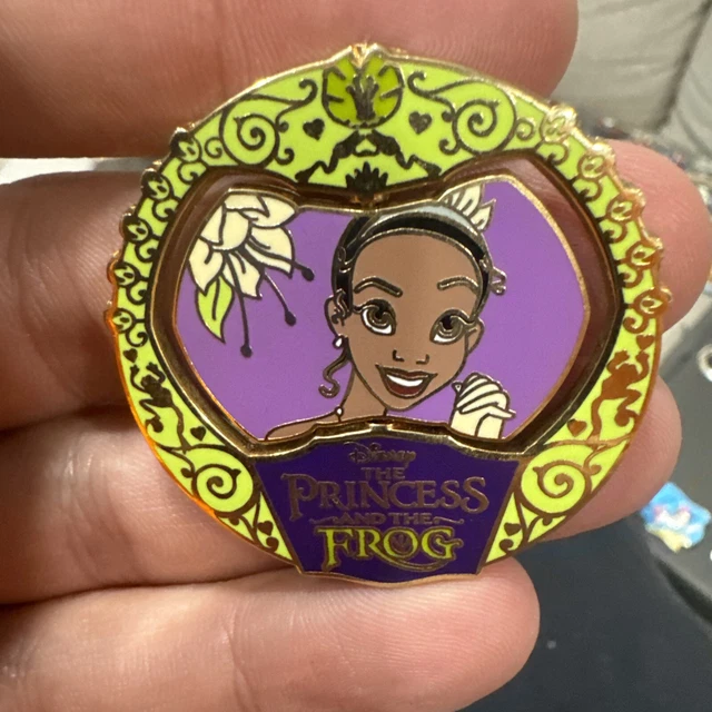 DISNEY PRINCESS AND The Frog Tiana Spinner Pin Double Sided £19.01 ...