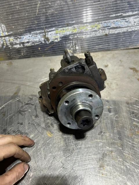 FUEL INJECTOR PUMP Nissan Navara D40M (05.2005- ) 2.5 Dci Yd25 Euro4 £ ...