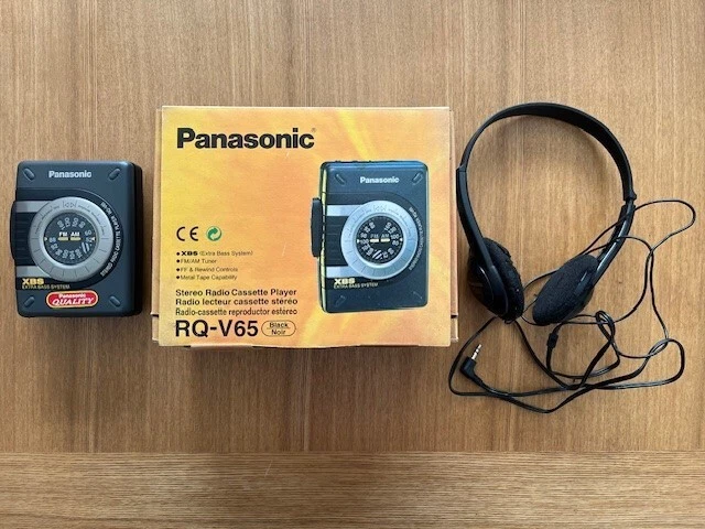 PANASONIC XBS EXTRA Bass System Stereo Radio Cassette Player RQ -V65 ...