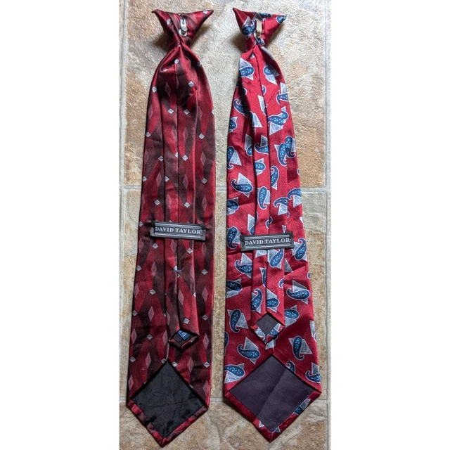 2 VINTAGE DAVID Taylor Mens Clip On Necktie Tie Polyester Red Black and ...