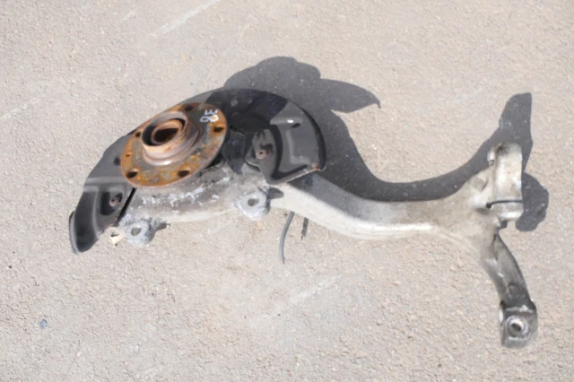 AUDI A4 B6 B7 8E Fusée D'Essieu Roue À L'Avant Gauche 8E0407253C EUR ...