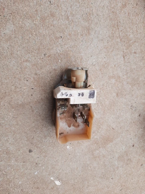 HK HT HG Hq Hj Hx Hz Wb Holden Headlight Switch lc lj lh lx torana head ...