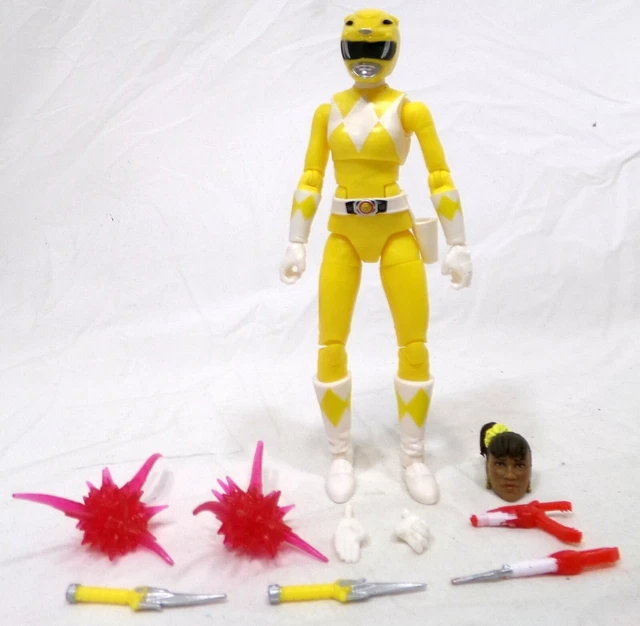 HASBRO POWER RANGERS Rayo Escorpión 2-Pack Amarillo Ranger Aisha 6 ...