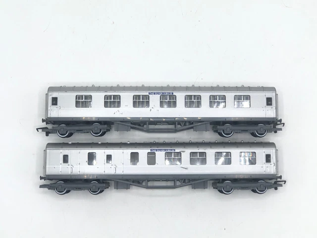 2 HORNBY OO Coach LNER The Silver Jubilee R872 1582 Composite, R873 ...