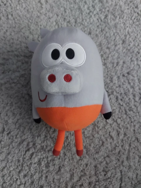 HEY DUGGEE - Roly - Soft Plush Cuddly Toy - Talking / Sounds - Cbeebies ...