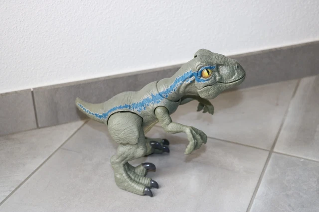 JURASSIC WORLD VELOCIRAPTOR Blue Primal Pal bebè baby Dinosauro Mattel ...