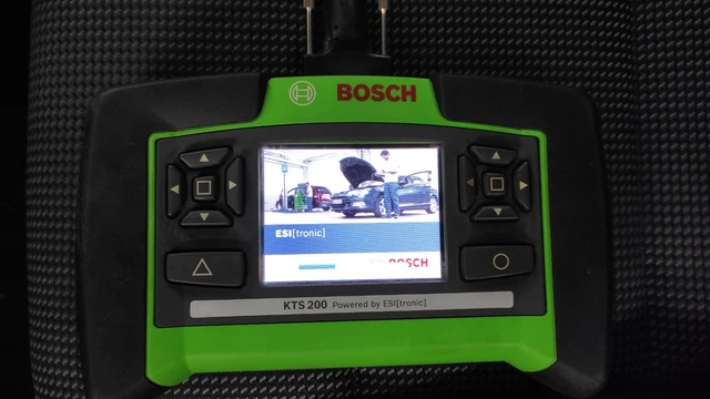 BOSCH KTS 200 Diagnosegerät Tester EUR 222,00 - PicClick FR