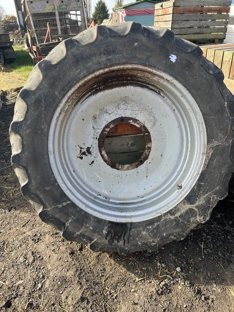 JCB FASTRAC 5 Stud Wheel/tractor/jcb/tractor Tyres/tractor Trailer £229 ...