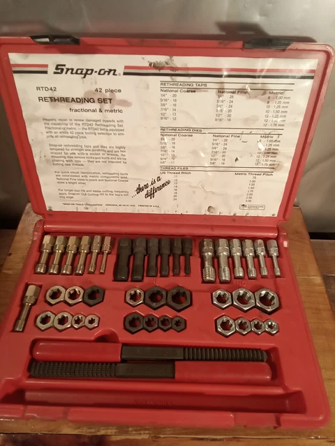 SNAP ON TOOLS RTD42 Tap & Die Rethreading Set in Case Threading Tool ...