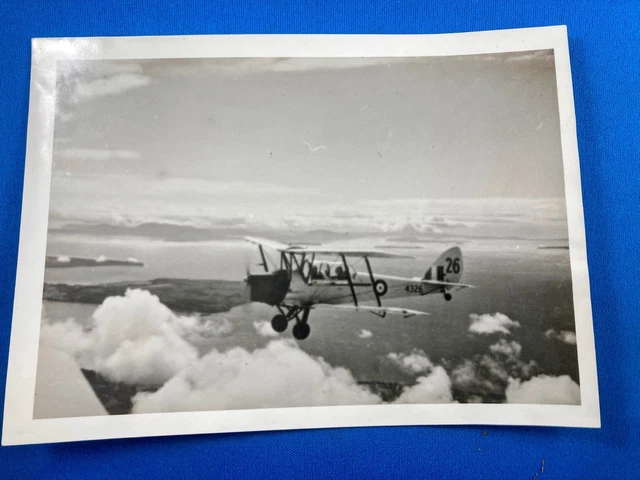 RCAF WWII PHOTO - Tiger Moth Training Flight $42.11 - PicClick CA