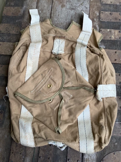 ORIGINAL WW2 BRITISH airborne or RAF irvin parachute pack £122.00 ...