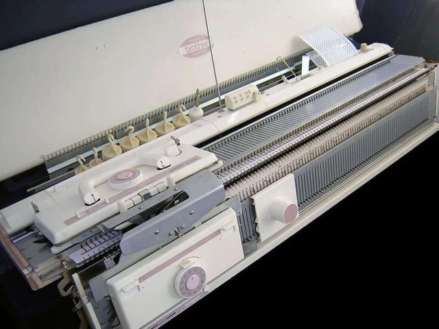 BROTHER KH260 KNITTING Machine Bulky + Ribber Kr260 with 2 Years ...