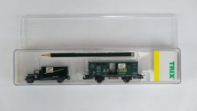 TRIX H0 23987 Güterwagen-Set Museumsmodell 2001 "A.W.Faber Castell ...