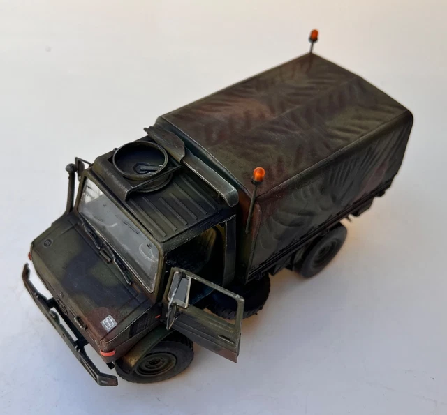 1:35 UNIMOG 2T milgl Bundeswehr Bw Revell Model Kit gebaut pro built ...