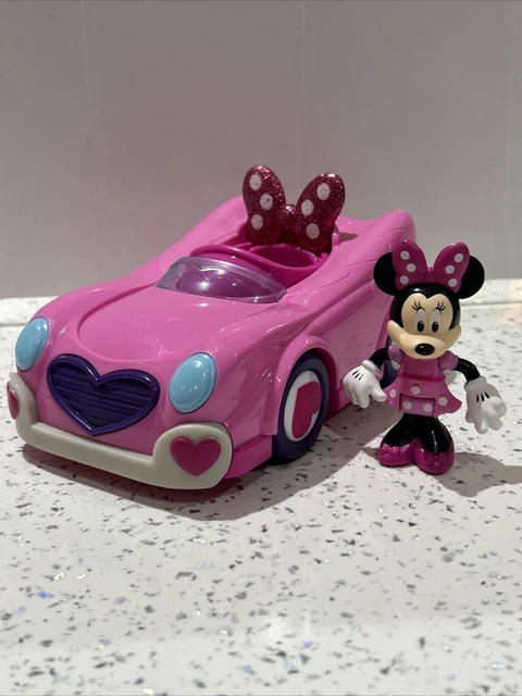 DISNEY FAMOSA - Articulated Minnie Mouse Figure & Minnie Mouse Car ...