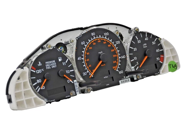 MERCEDES-BENZ W202 C-CLASS Instrument Cluster Speedometer Mph + Km/H ...