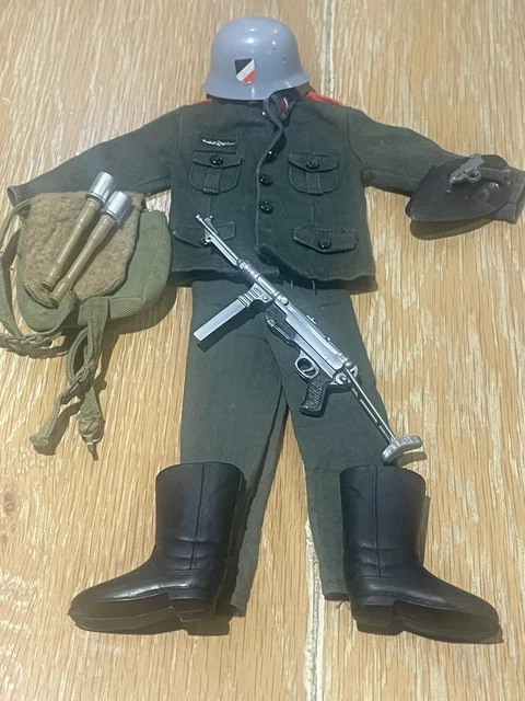 ACTION MAN PALITOY German Stormtrooper uniform with accessories Early ...