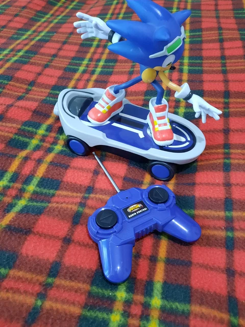 SONIC THE HEDGEHOG Free Rider Sonic Remote Radio Control Skateboard ...