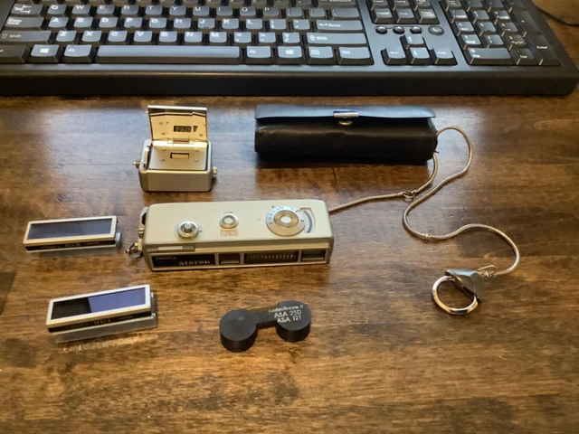VINTAGE 1960&S YASHICA atoron mini spy camera untested with film flash ...