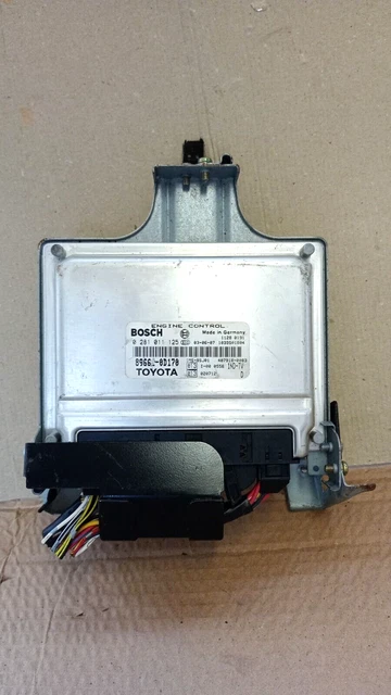 GENUINE TOYOTA YARIS - Bosch Engine Control Module Ecu Unit 89661-0D170 ...