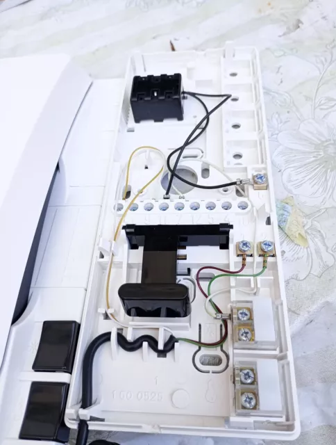 NUOVO!! CITOFONO CORNETTA LT TERRANEO BTICINO 600WS 600 4+N Bianco CON ... NUOVO!! CITOFONO CORNETTA LT TERRANEO BTICINO 600WS 600 4+N Bianco CON ...