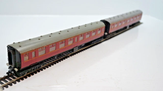 AIRFIX, KITMASTER BR coaches x 2 usable with Dublo couplings etc £19.99 ...