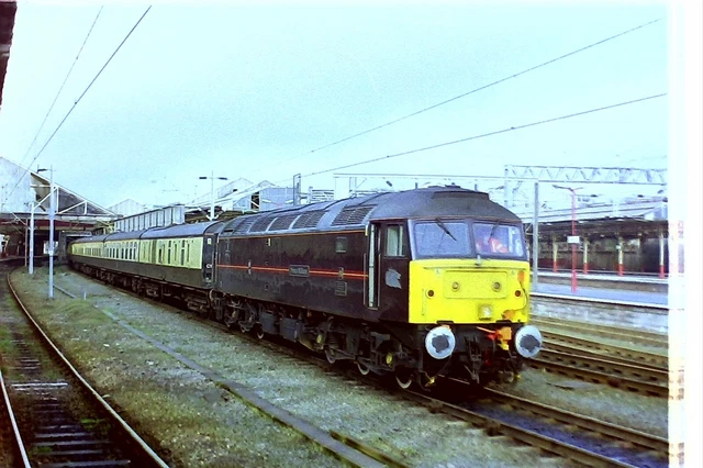 35MM RAILWAY COLOUR Negative Class 47 799 at Crewe EUR 2,27 - PicClick IT