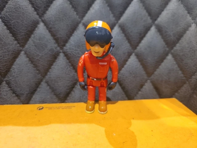 FIREMAN SAM TOM Thomas air pilot figure 9cm Prism 2005 £4.99 - PicClick UK