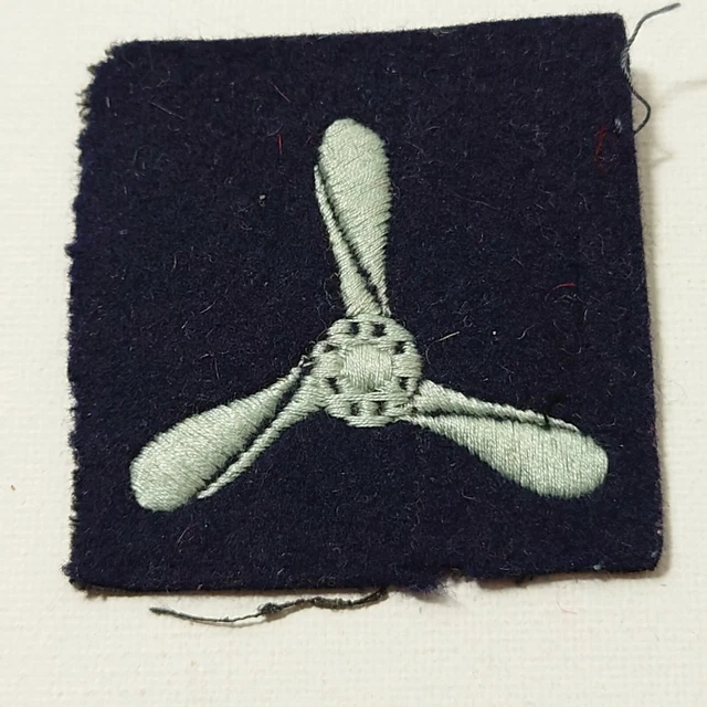 BRITISH RAF Royal Air Force Rank patch three blade propeller ...